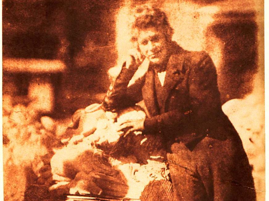 These 10 incredible early photos show Edinburgh's famous Scott Monument ...